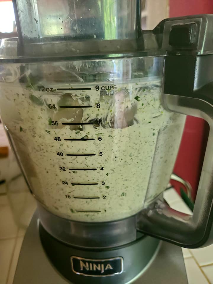 Making A Green Salve – Domestic Medicine